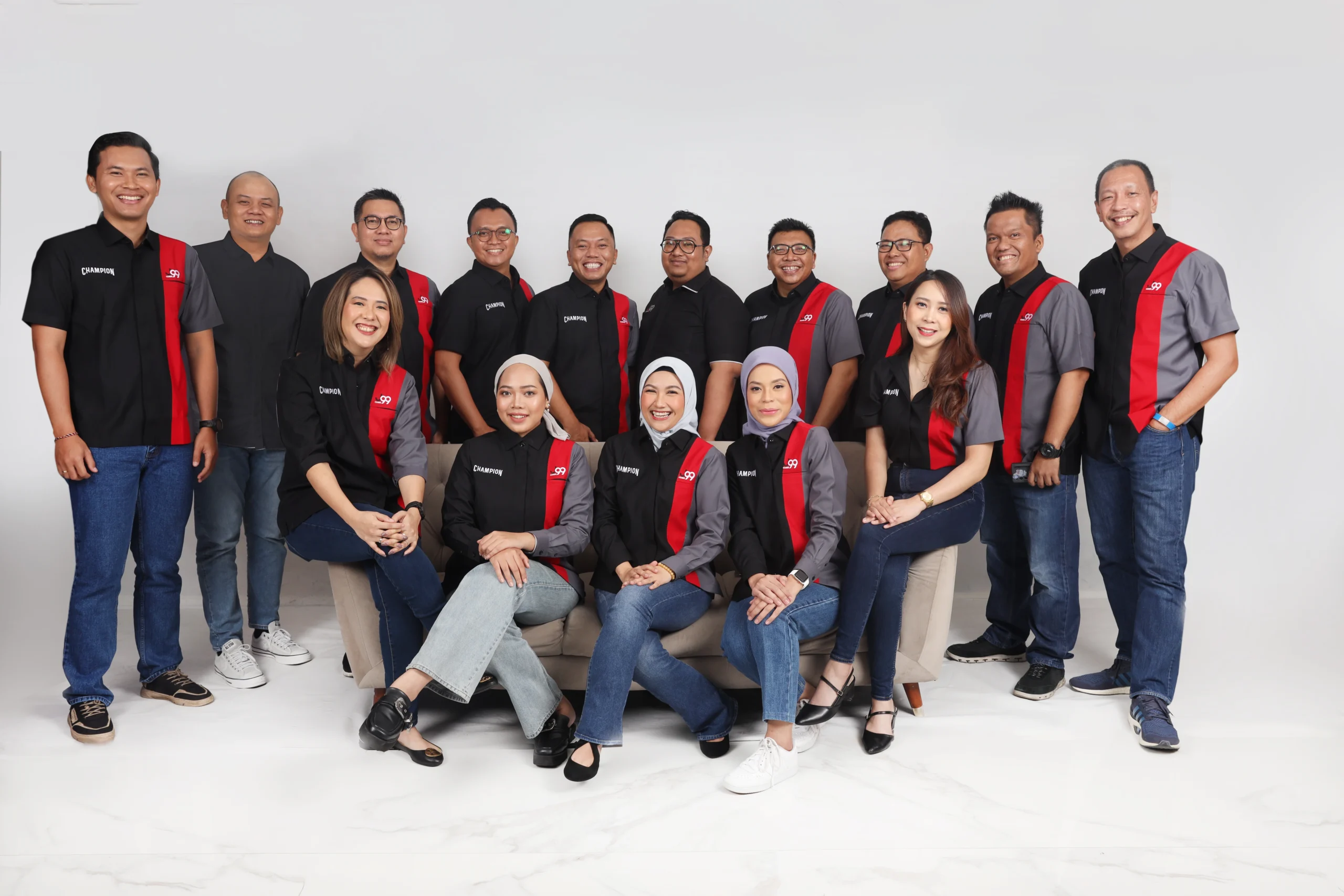 Juragan 99 Corporation untuk Menginspirasi Bangsa - J99 Corp